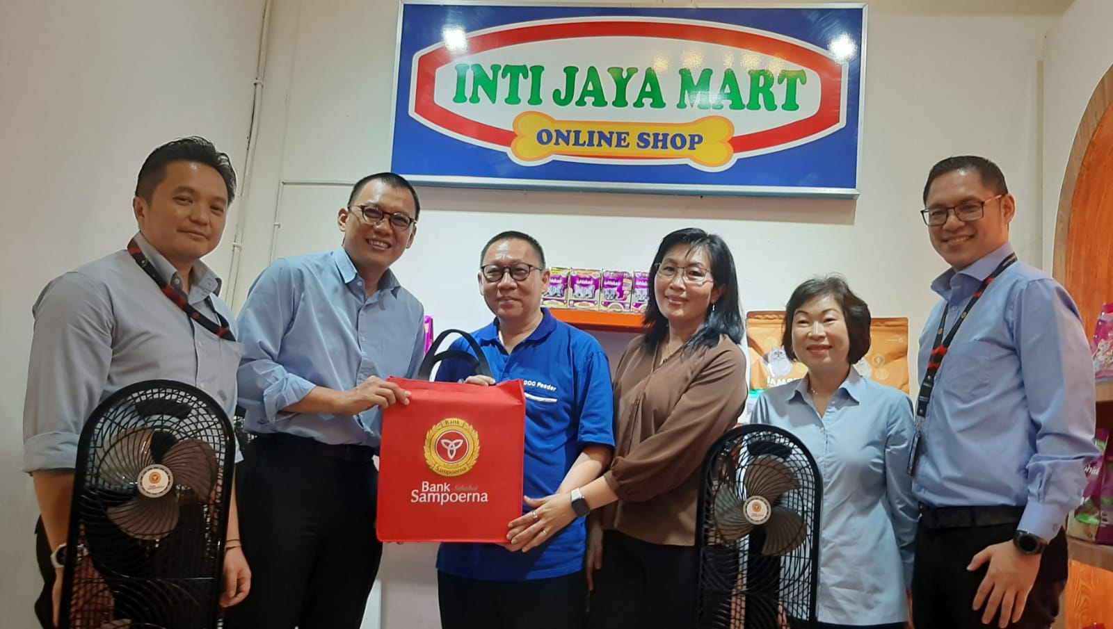 PT Bank Sahabat Sampoerna Kunjungi Nasabah